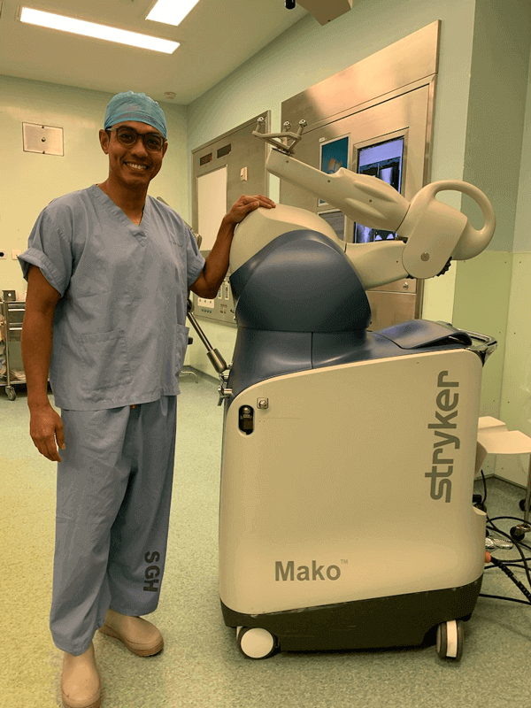 Patient’s Guide To MAKOplasty® Robotic Knee Replacement